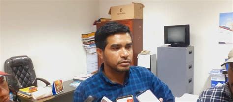 Rofik Afifudin Minta Direktur Rsud Haulussy Harus Dievaluasi