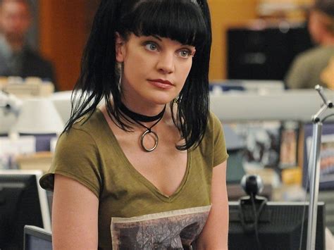 Abby Sciuto Wallpaper Abby Sciuto Wallpaper 25956767 Fanpop