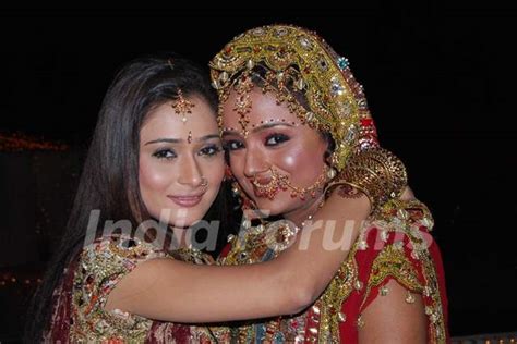 Ragini And Sadhna A Lovable Sisters Photo 33103