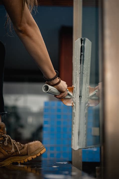 Window And Gutter Cleaning And Pressure Washing Services