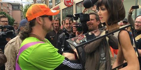 This Artist Is Letting People Touch Her Lady Parts For A Strong Message