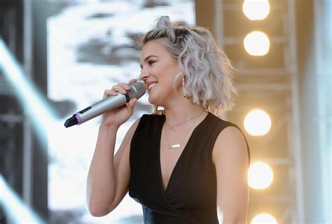 Anne Marie Singer Wallpapers Wallpaper Cave