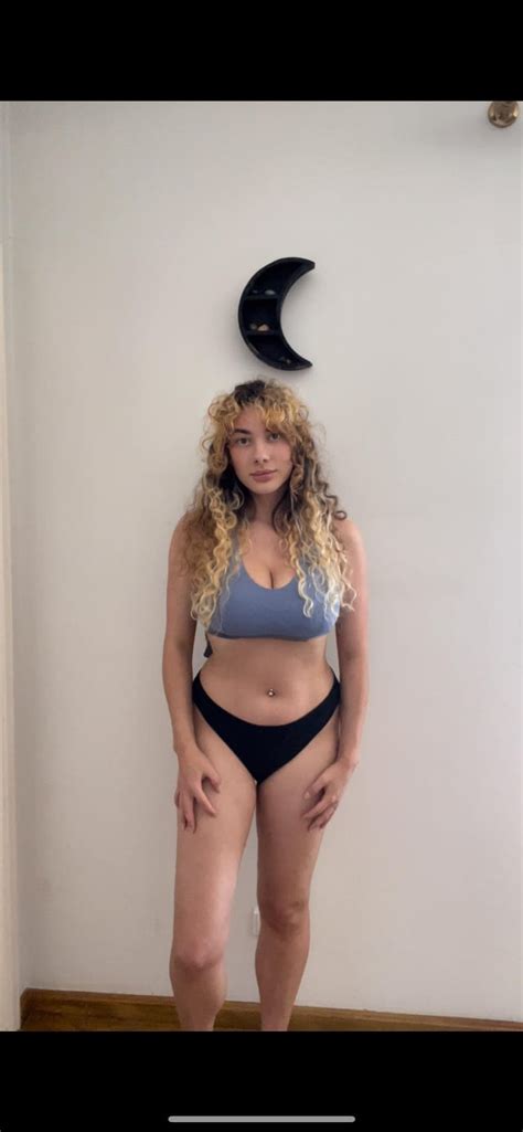 Curly And Wild 🤍😉 R Sexyhair