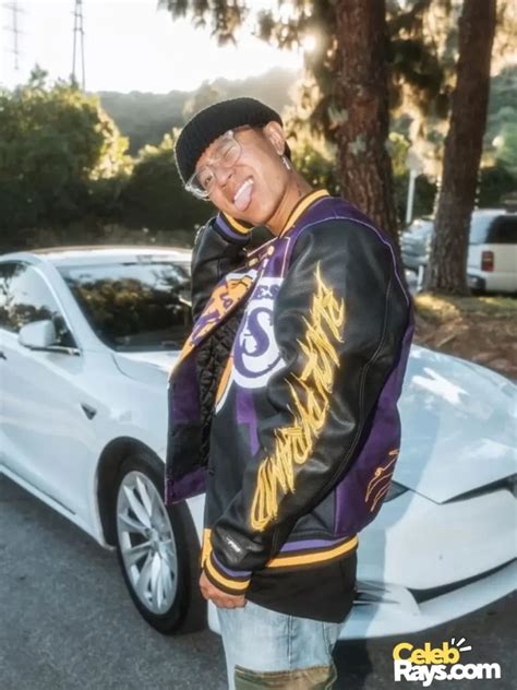 Michael Le Bio Wiki Age Height Social Media Accounts Zodiac Sign