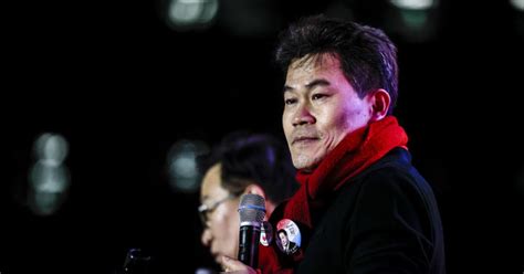 연설하는 전한길 강사