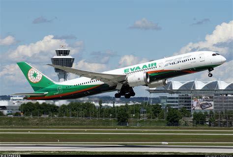B 17881 Boeing 787 9 Dreamliner Eva Air Michael Stempfle Jetphotos