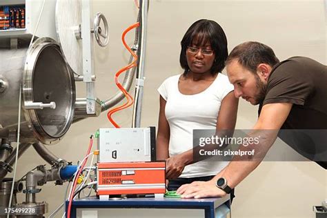 Female Physicist Photos And Premium High Res Pictures Getty Images