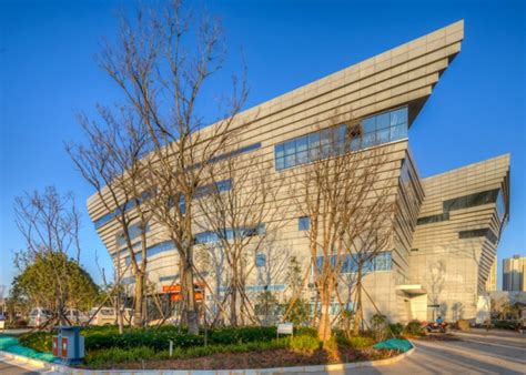 Qujing History Museum Has A Roof Shaped Like A Staircase