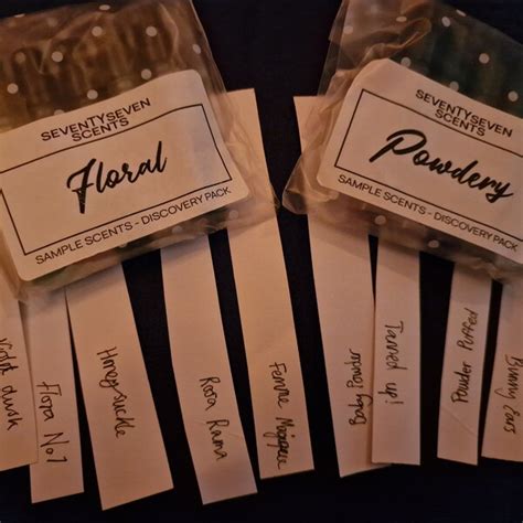 Floral Perfumes 2ml Perfume Sample Pack With 5 X 2ml Samples Hand