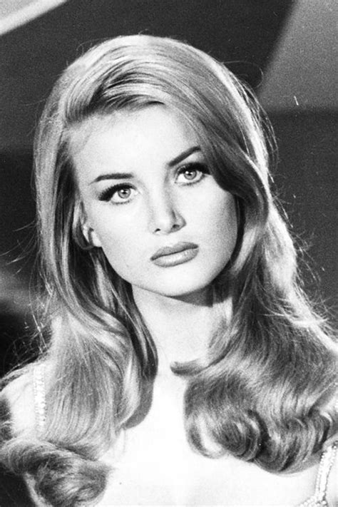 Barbara Bouchet C 1960s 1960s Hair Vintage Hairstyles 60s Hair