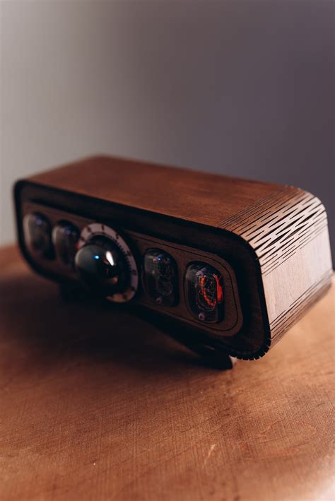 Bestseller Vintage Nixie Tube Clock In 12 With Decatron Og 4