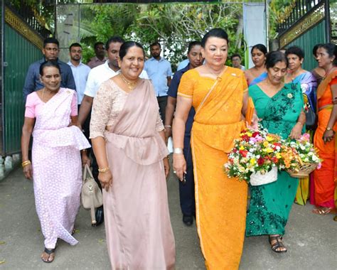 ගල්කිස්ස උසස් බාලිකා විද්‍යාලය Shiranthi Rajapaksa