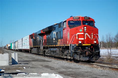 Railpicturesca Dean Brown Photo I Caught Cn 531 With Cn Et44ac 3247