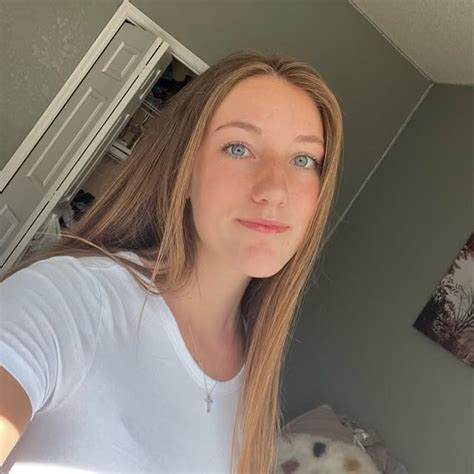 Lexi Mitchell Lexi Mitchell02 On Threads