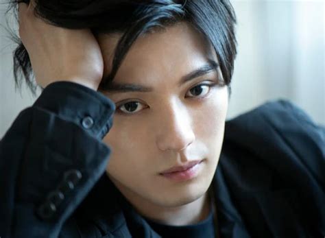 新田真剣佑の隠し子がバレたのは身内のリーク？！真相が衝撃すぎる