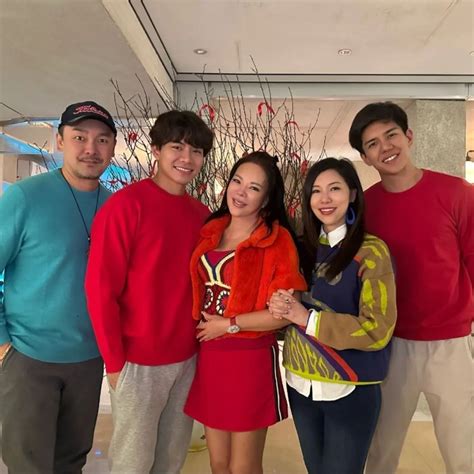 37歲「女神收割機」羅天宇暴脹撞樣伍仲衡 車上一舉動恐危害生命 網民勸即戒 星島日報