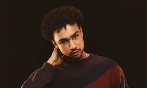 Archie Madekwe Saltburn Star Bafta Interview And Rising Career
