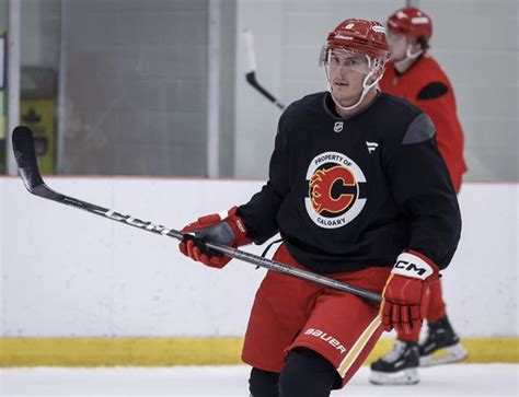 Flames Sign Veteran Defenceman Tyson Barrie To A One Year Contract