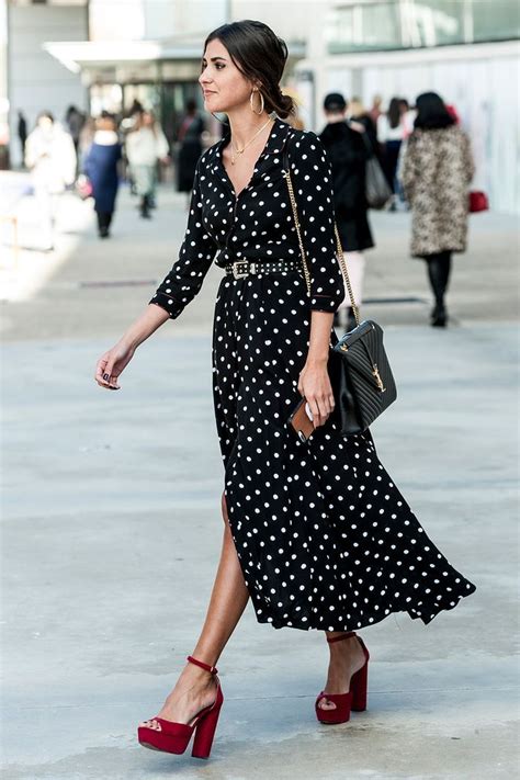 50 Street Style Shots For All The Dress Lovers Out There Street Style