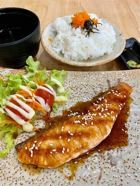 ร้าน Kum Peng Thasala And 2 Siss Cafe รีวิวร้านอาหาร