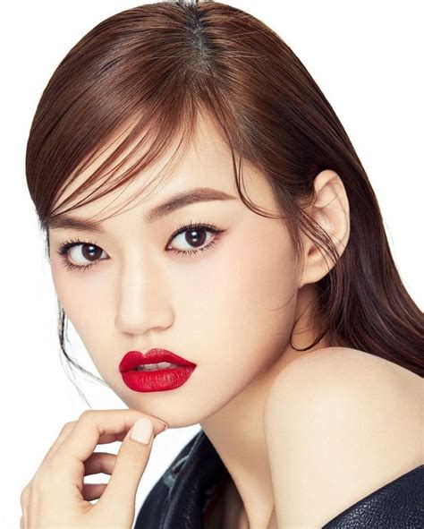 Pin De Hasan Furtana En Kim Doyeon