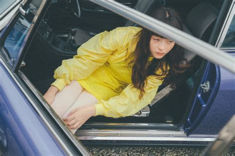 モトーラ世理奈 人色