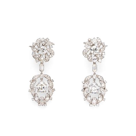 Motifs Doreilles La Collection Van Cleef And Arpels