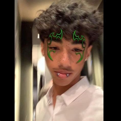 Peleg Peleg Oved • Threads Say More