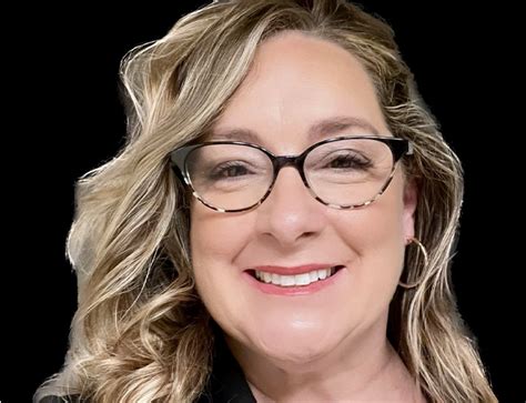 Presbyterian Crnas Molly Galbraith And Julie Ging Win “extra Mile