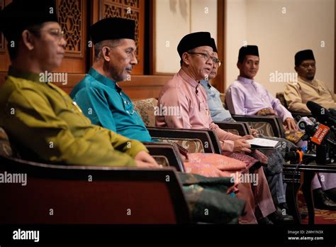 ustaz anas abdul rahman from barisan revolution nasional melayu patani