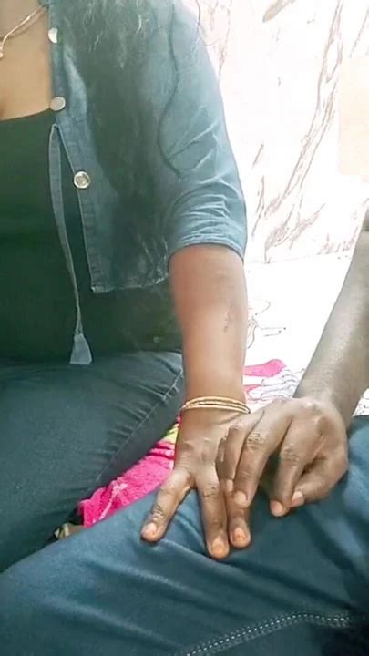 Lady Staff Make Her Boss Happy Via Nice Cock Sucking For Her Appraisal