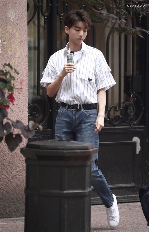 Pin Von Jumy Auf Karry Wang