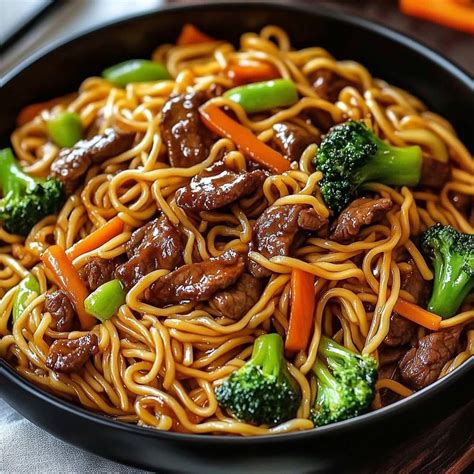 Beef Lo Mein Recipe Easy Homemade Stir Fry Noodles