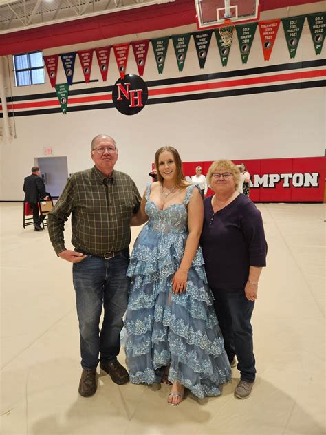 Aleah Eichenberger Added A New Photo Aleah Eichenberger