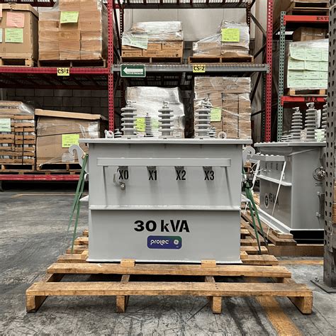 Transformador Continental Electric 150 Kva Pedestal Trifásico 13200 V