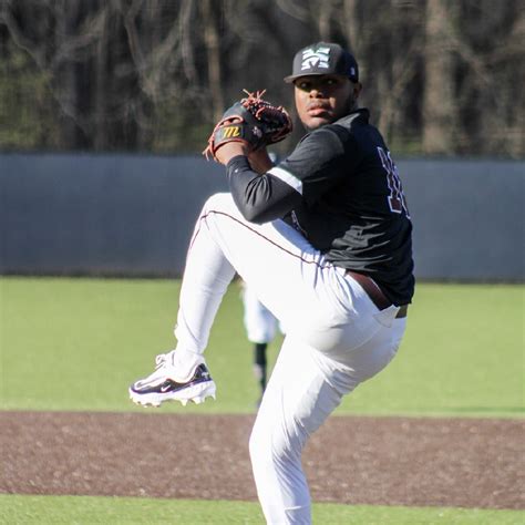 Noah Grayson Starting Pitcher Pitcher Right Handed Pitcher Morehouse College Nil Profile