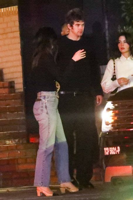 Who Is Hayes Bradley Dating Hayes Bradley Girlfriend Wife