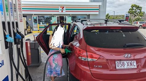 Stolen Car Brisbane Area Last Seen In Loganea Stolen On 17th Dec Around 4 Am From Cleveland