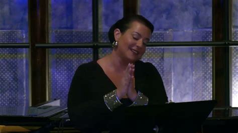 Mezzo Soprano Janara Kellerman Sings Autumn Leaves Youtube