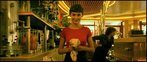 Amelie Stills