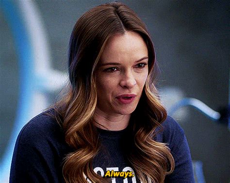 Épinglé Par Danpanfan Sur Danielle Panabaker