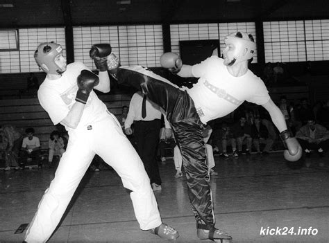 Stefan Riegler K I C K