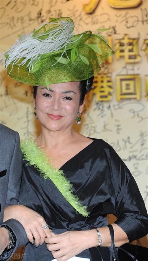 冯宝宝：我恨我是冯宝宝财经头条