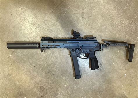 Matador Arms Embraces Roller Delayed Blowback System For The New Mat 9