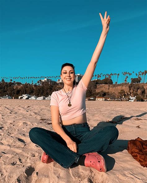 🌺malia Arrayah Nahinu🌺 Maliaarrayah • Instagram Photos And Videos