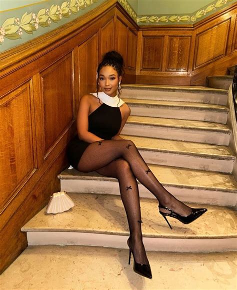 Pin By Davide Ventura On Ebony Women With Black Stocking Chic Summer