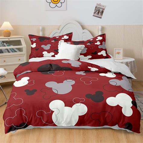 Disney Discovery Mouse Bedding Set Disney Discovery Mouse Bedding Set