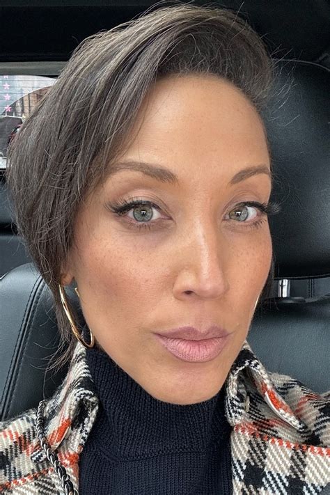 Robin Thede Wiki Biography Age Gallery Spouse And More