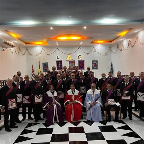 Grande Oriente Do Brasil Sessão 12 Mestres Maçons São Exaltados No Sagrado Arco Real Do Gob