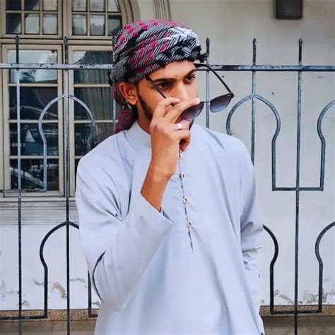 ‎محمد فيصل‎ Faisi Faisal • Threads Say More